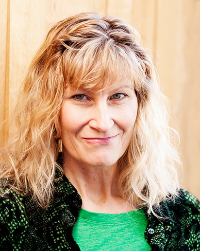 Hire Film Star of ZILLA & ZOE & Master NLP Coach Julie Elizabeth Knell ...