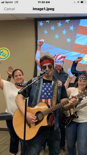 Hire Michael Eric Fayer: Acoustic Guitarist & One Man Band|Singing ...