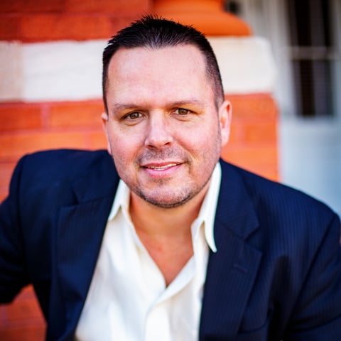 Hire Jody Fuller: Comedian. Speaker. Writer. Soldier. - Corporate ...