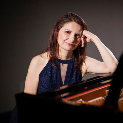 Hire Cocktail Singer/Pianist - Singing Pianist in Mississauga, ON ...
