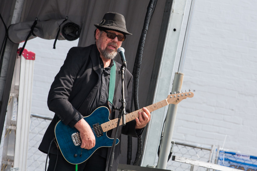 Hire Strata - Dance Band in Elmhurst, Illinois