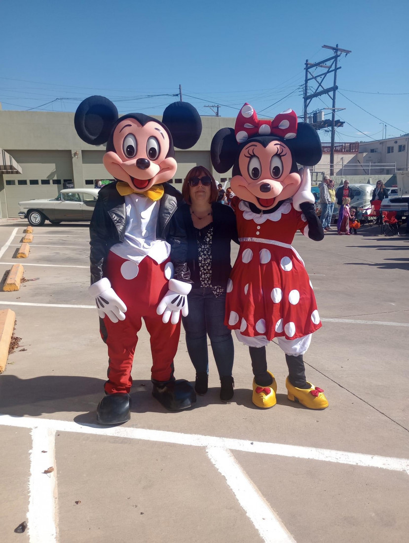 Hire Abernathy Mascots - Children’s Party Entertainment in Pueblo, Colorado