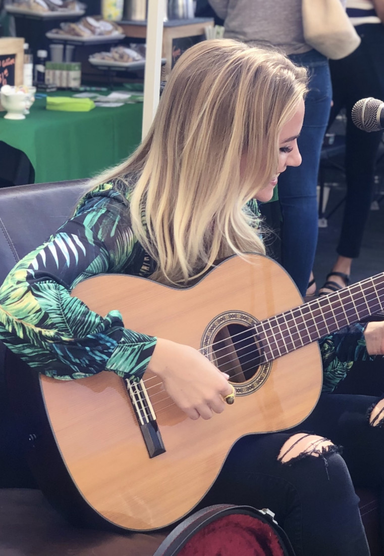 Hire Ivory Hecker - Singer/Guitarist - Singing Guitarist in Stone Lake ...