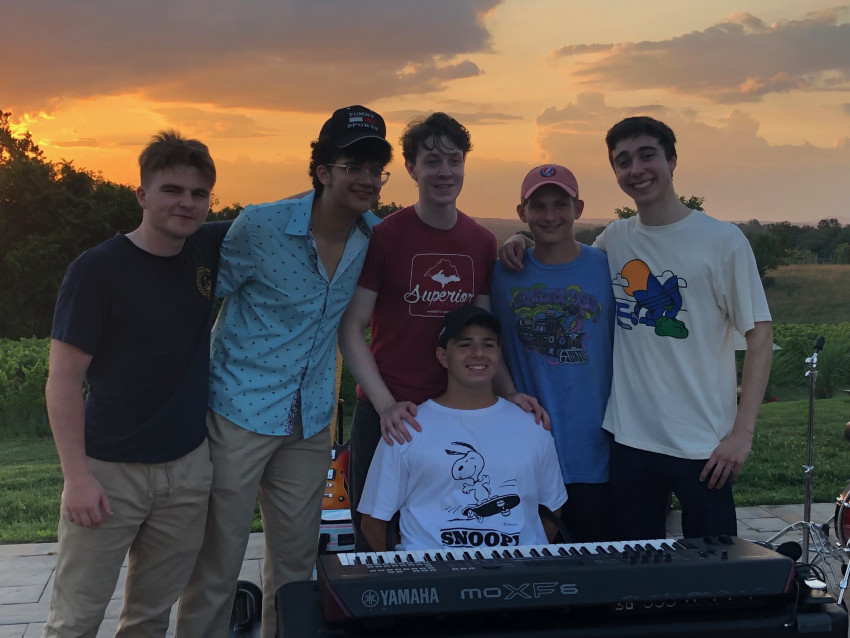 Hire Adam Badr - Singing Pianist in Rockville, Maryland