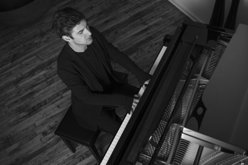 Hire Alexandre Marr Piano - Pianist in Akron, Ohio