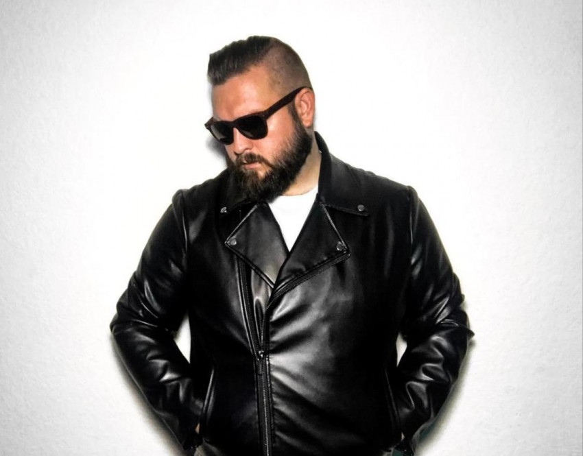 Hire Aaron Nichols - Americana Band in Nashville, Tennessee