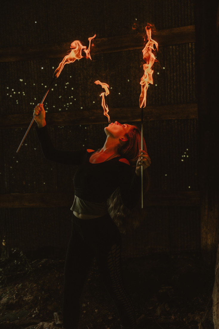 Hire Amy Hanners Performance Art - Aerialist in Brownstown, Indiana