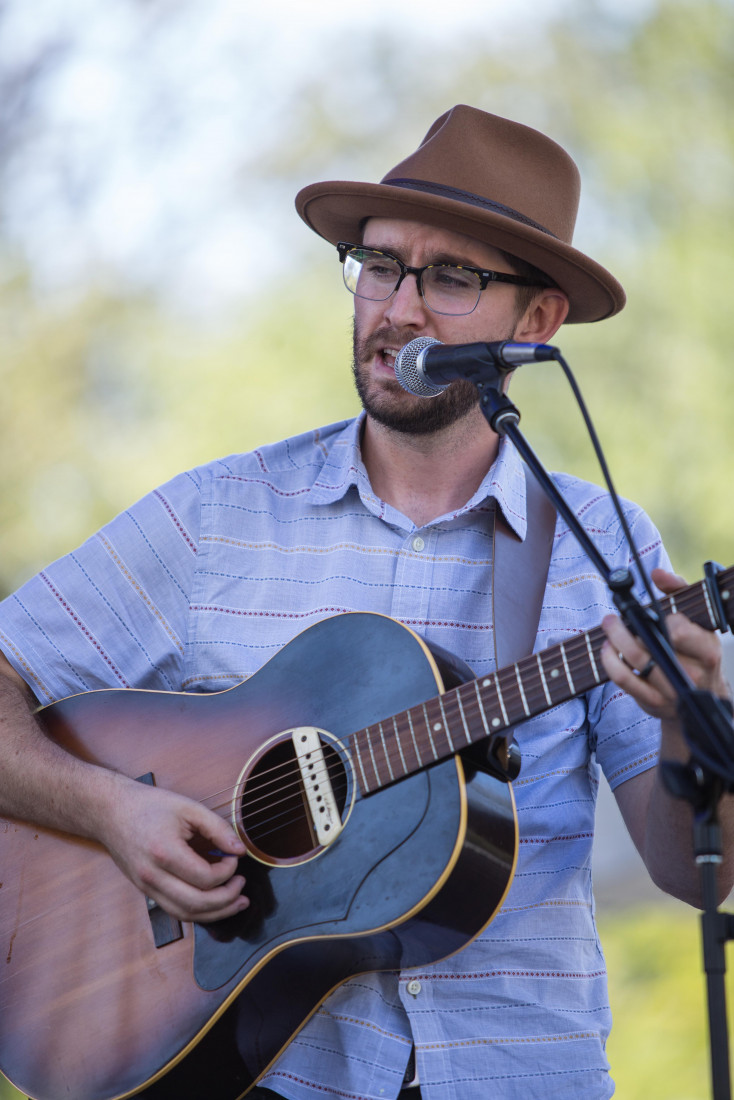 Hire Andrew Camp - Singing Guitarist in St Louis, Missouri