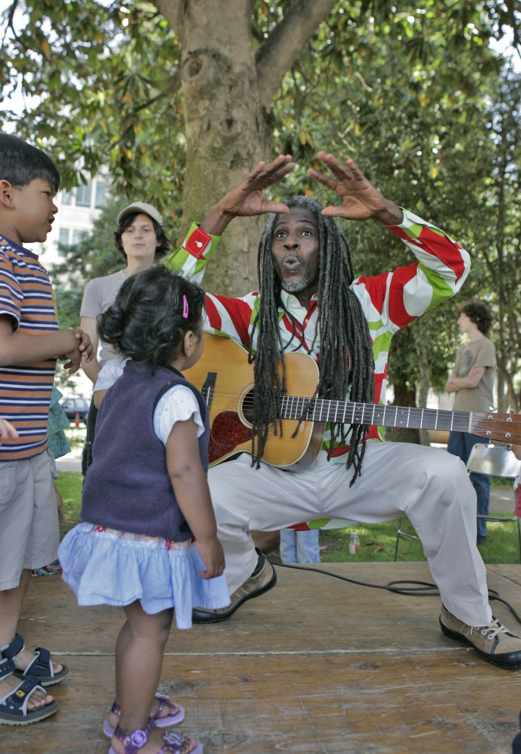 Hire Asheba - Children’s Music in Oakland, California