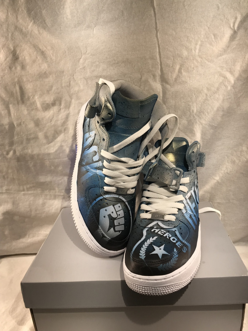Hire Jaz Davis Artworks - Airbrush Artist in Austin, Texas