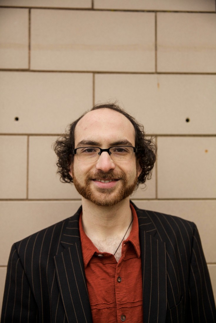 Hire Avery LeVine - Folk Singer in Portland, Oregon