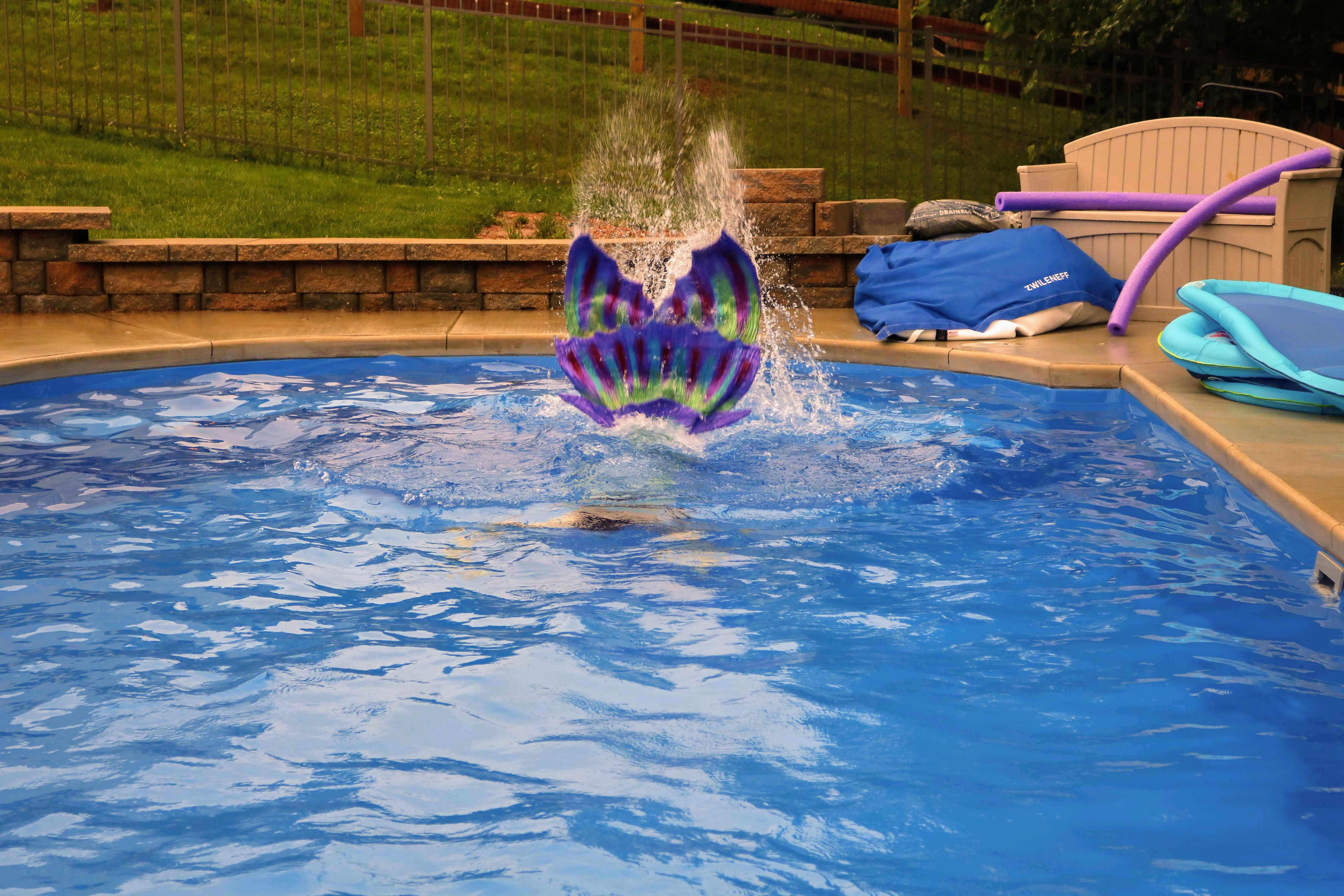 Hire Morgana Alba and the Circus Siren Pod - Mermaid Entertainment in ...