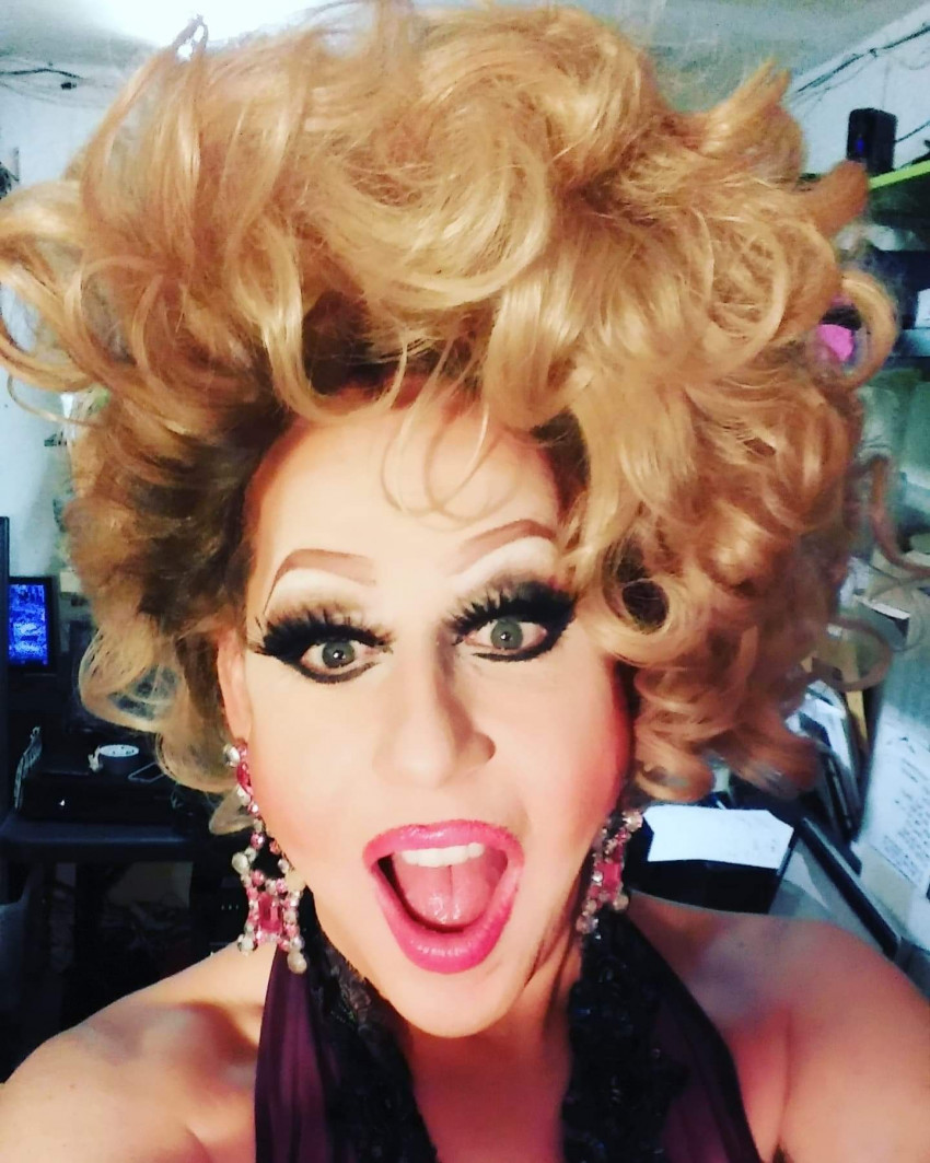 Hire Barbra Seville: Arizona's #1 Drag Queen - Drag Queen in Phoenix ...