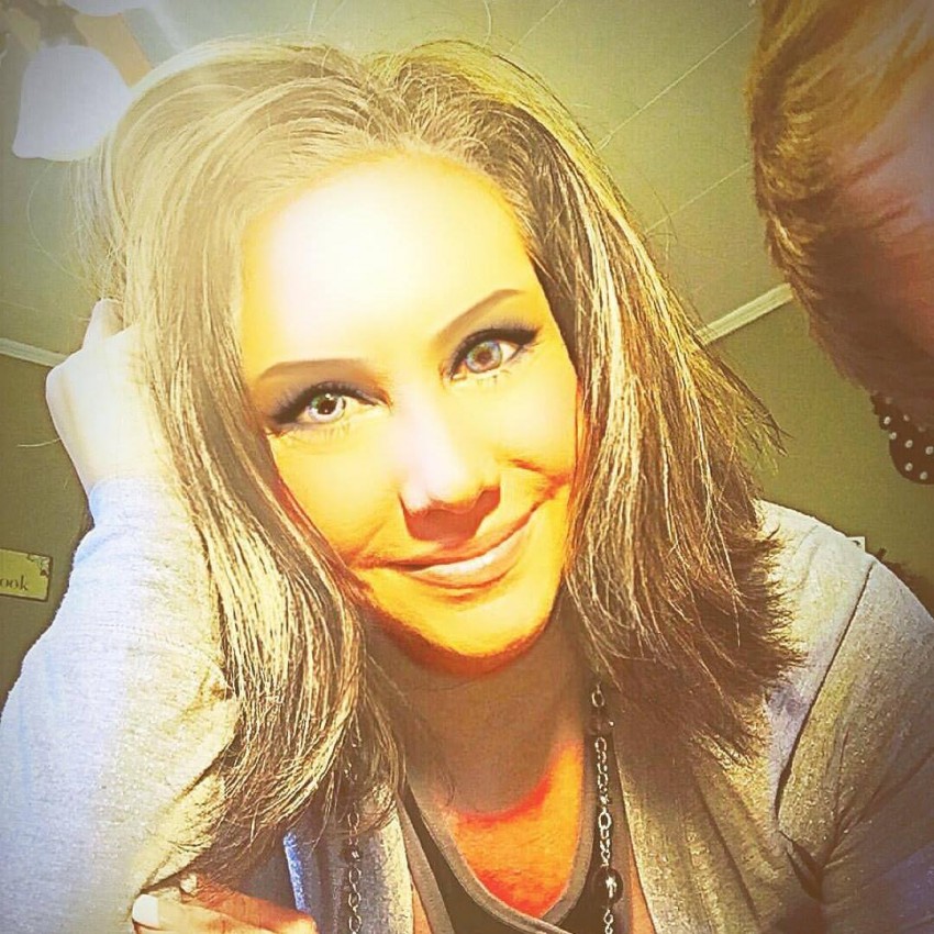 Hire Beth Lingerfelt - Praise & Worship Leader in Asheville, North Carolina