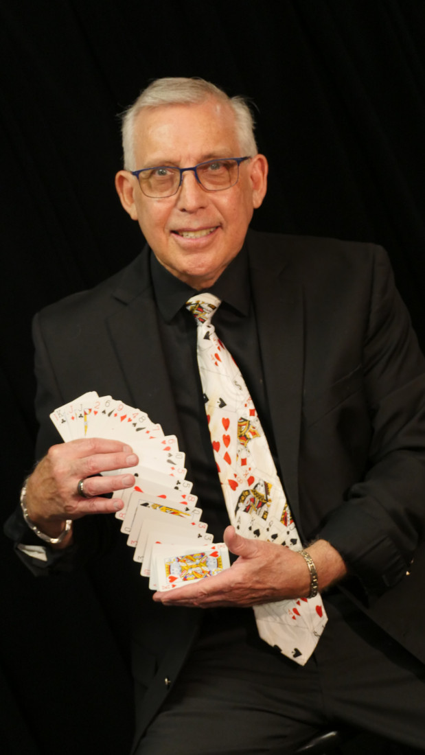 Hire Bob Burr Comedy & Magic - Comedy Magician in Palm Harbor, Florida