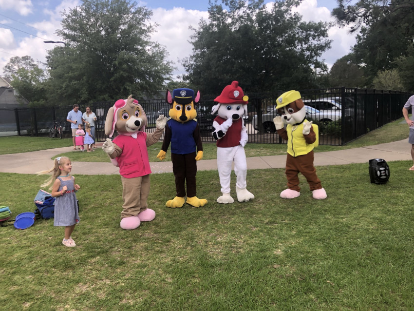 Hire Characters for Kids Parties - Costume Rentals in Houston, Texas