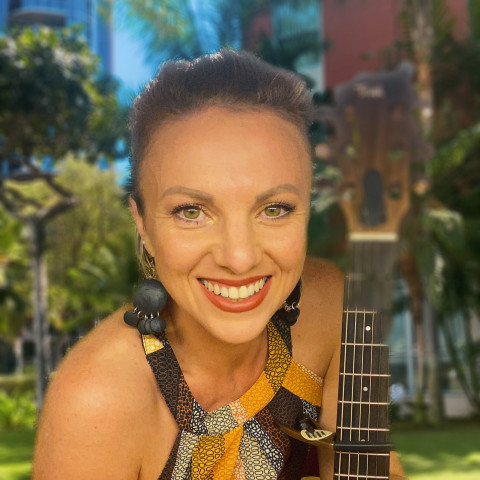 Hire Cheryl Maria - Singing Guitarist in Mount Juliet, Tennessee