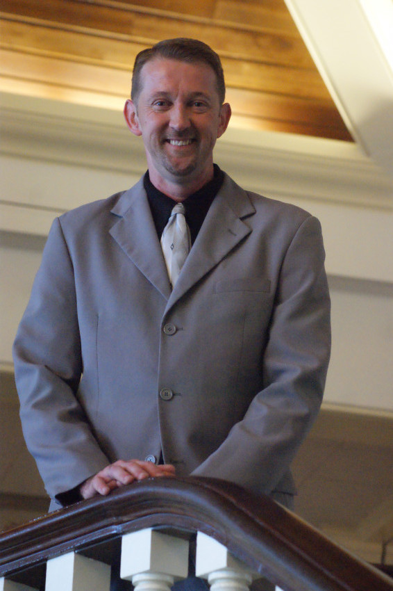 Hire Chris Perdue - Southern Gospel Group in Scottsville, Kentucky