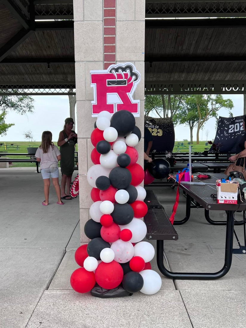 Hire Christina’s Creations - Balloon Decor in Fraser, Michigan