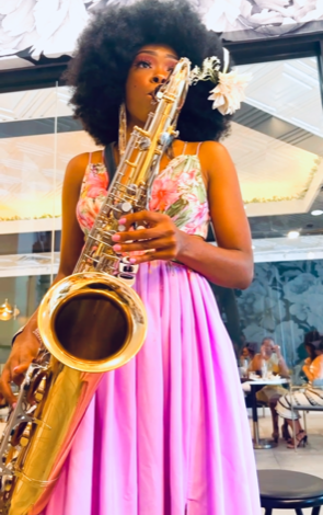 Hire Cleo Fox Saxophonist - Saxophone Player in Tomball, Texas