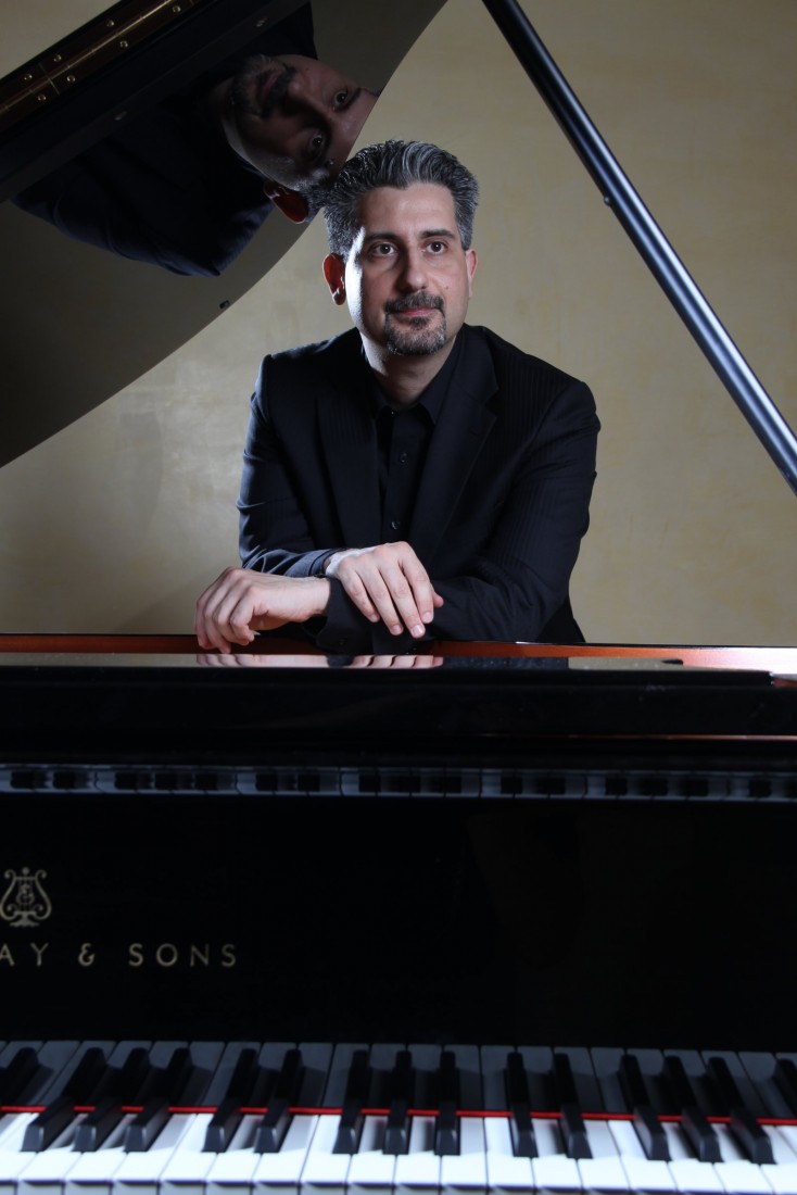 Hire Cocktail piano - Dimitris Playground - Pianist in Greece, New York