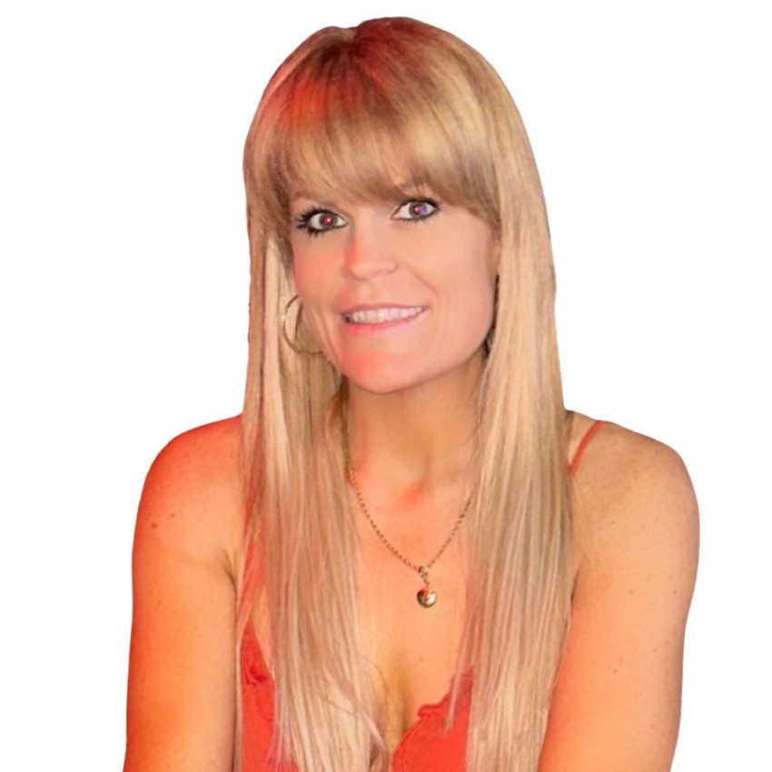 Hire Comedian & Actress Trixie Mitchellson - Stand-Up Comedian in San ...