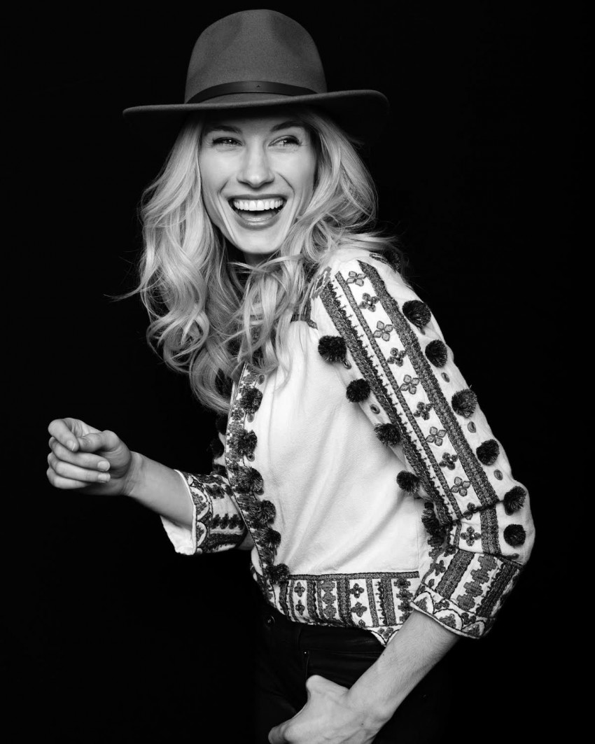 Hire Courtney Graf - Singer/Songwriter in New York City, New York