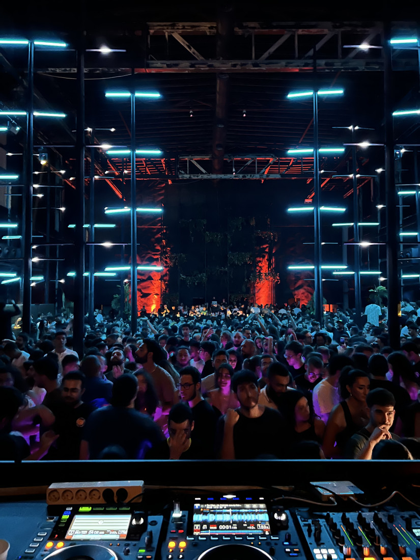 Hire Cyrus - DJ in Los Angeles, California