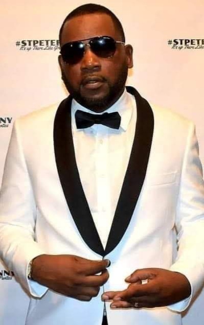 Hire Damion Davis - Comedian in St Petersburg, Florida