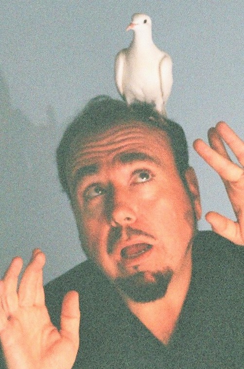 Hire Dan Ray Comedy Magician - Magician in Ventura, California