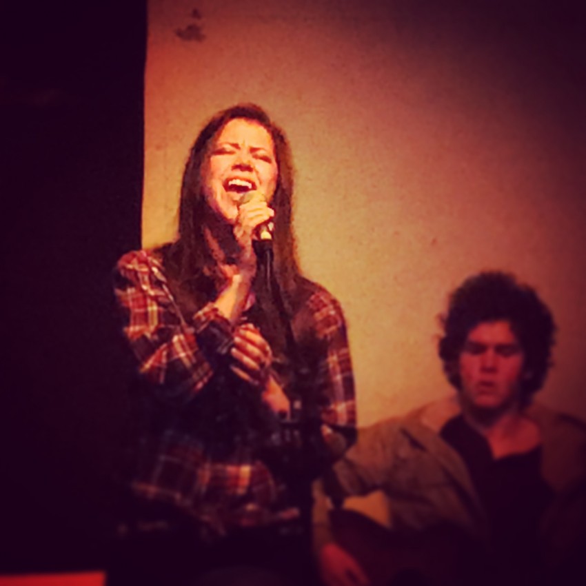 Hire Dani Jack - Top 40 Singer - Country Singer in Nashville, Tennessee