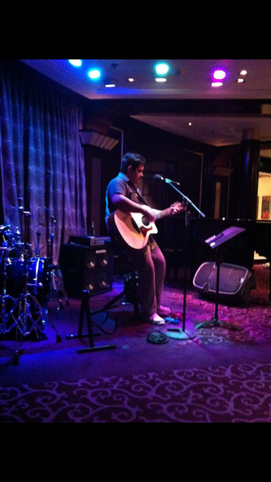 Hire Danny Rodriguez Live - Acoustic Band in Brandon, Florida