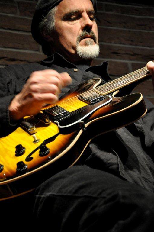 Hire Dave Edwards - Acoustic Band in Pueblo, Colorado