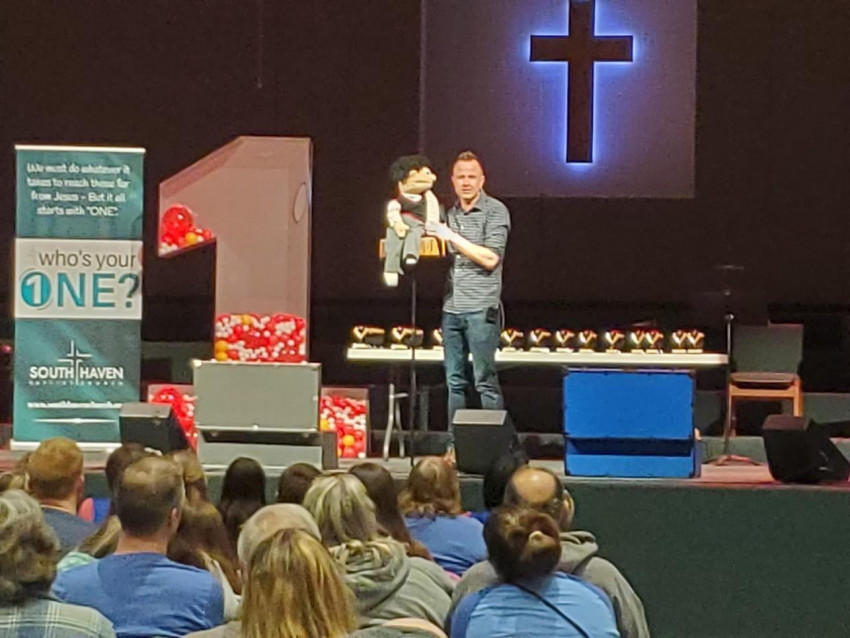 Hire DC Mickan - Ventriloquist in St Louis, Missouri