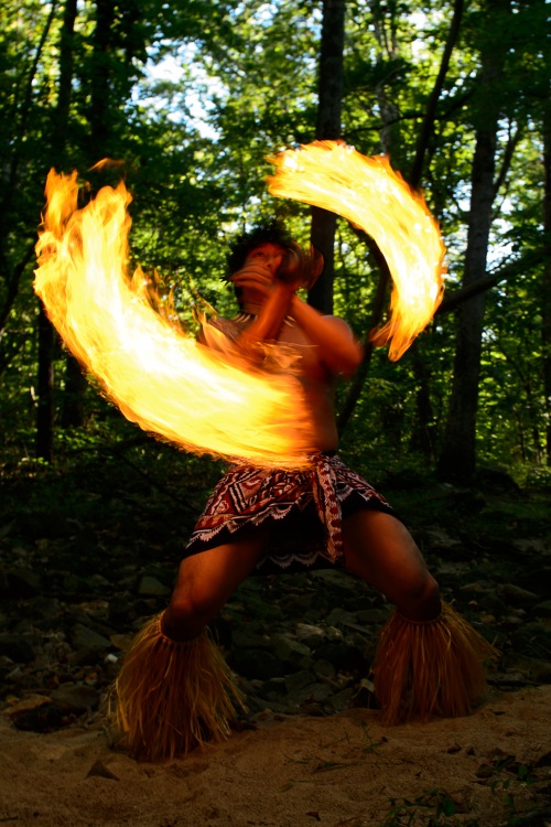 Hire Hawaiian Luau Entertainment - Hula Dancer in Woodbridge, Virginia