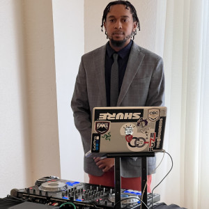 The 144 Best DJs for Hire in Tampa, FL | GigSalad