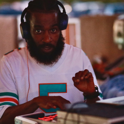 Hire DJ KB The Director Of Vibes - DJ in Tempe, Arizona