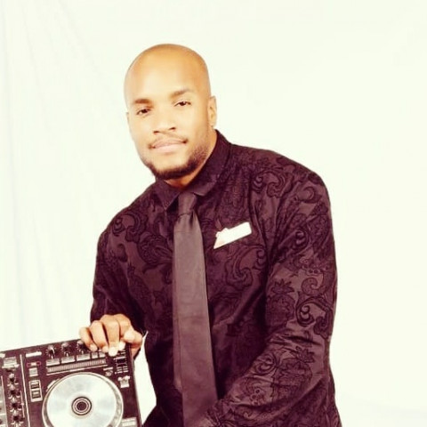 Hire Dj Too Tall - DJ in Orlando, Florida