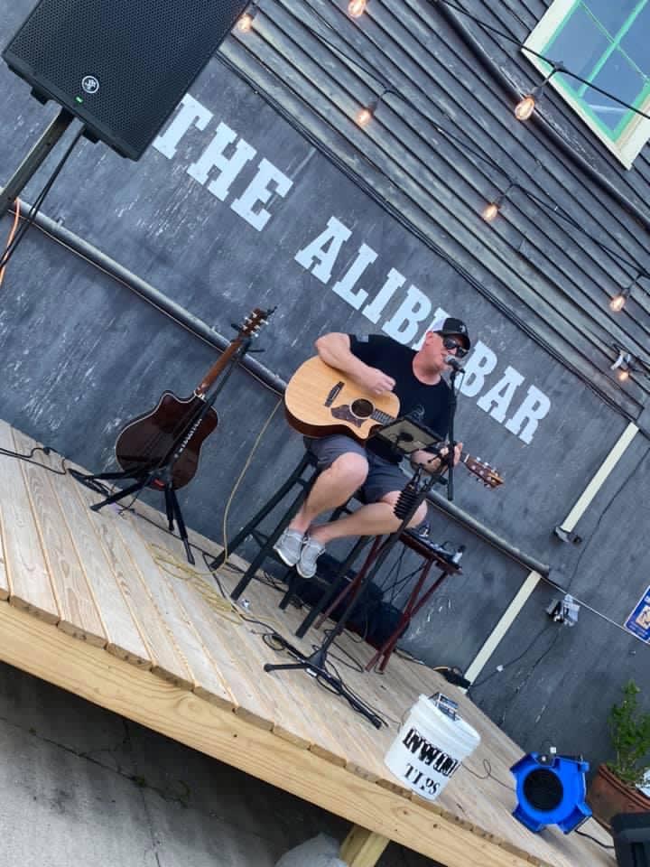 Hire Dustin Harper - Singing Guitarist in Friendswood, Texas