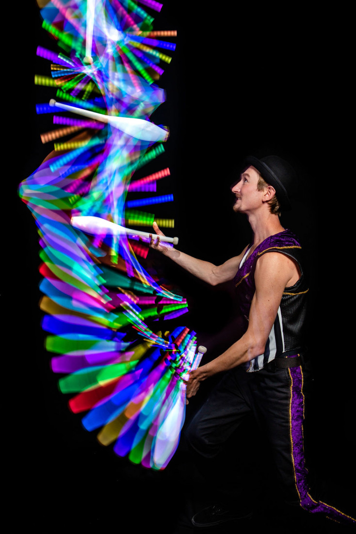 Hire Eli March - Juggler in Portland, Oregon
