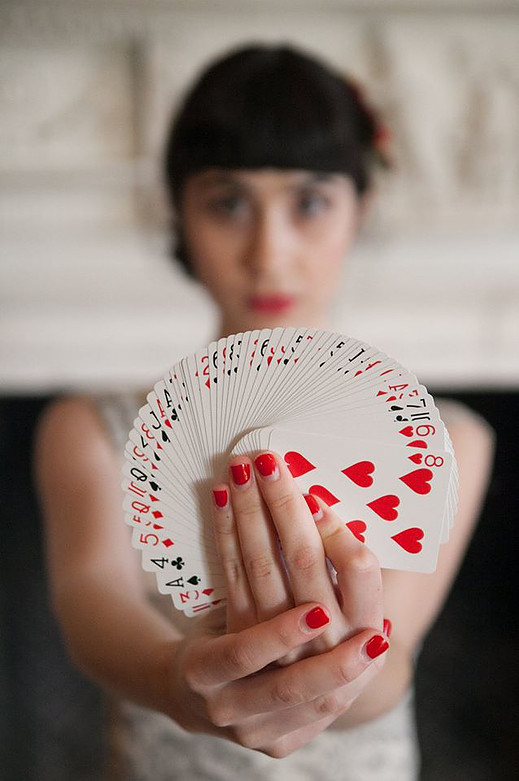 Hire Elizabeth Messick - Strolling/Close-up Magician in Los Angeles ...