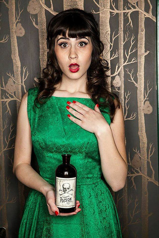 Hire Elizabeth Messick - Strolling/Close-up Magician in Los Angeles ...