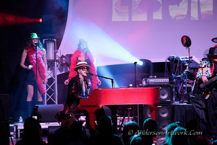 Hire Elton Dan and The Rocket Band - Tribute Band in Lees Summit, Missouri