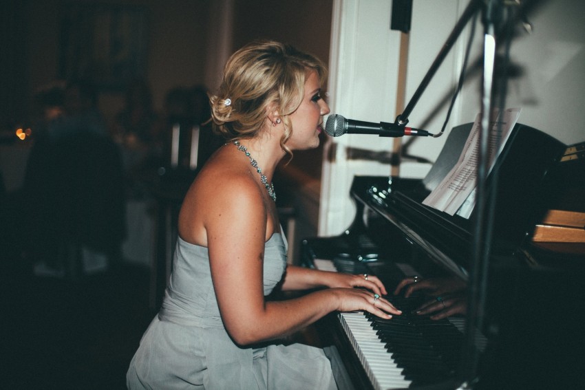 Hire Em Chambers - Jazz Singer in Toronto, Ontario