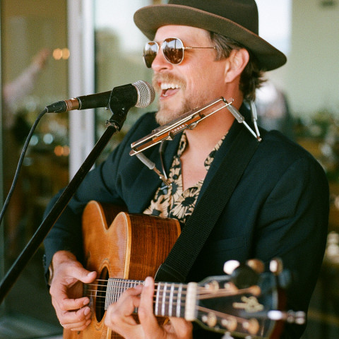 Hire Eric Long - Singing Guitarist in San Francisco, California
