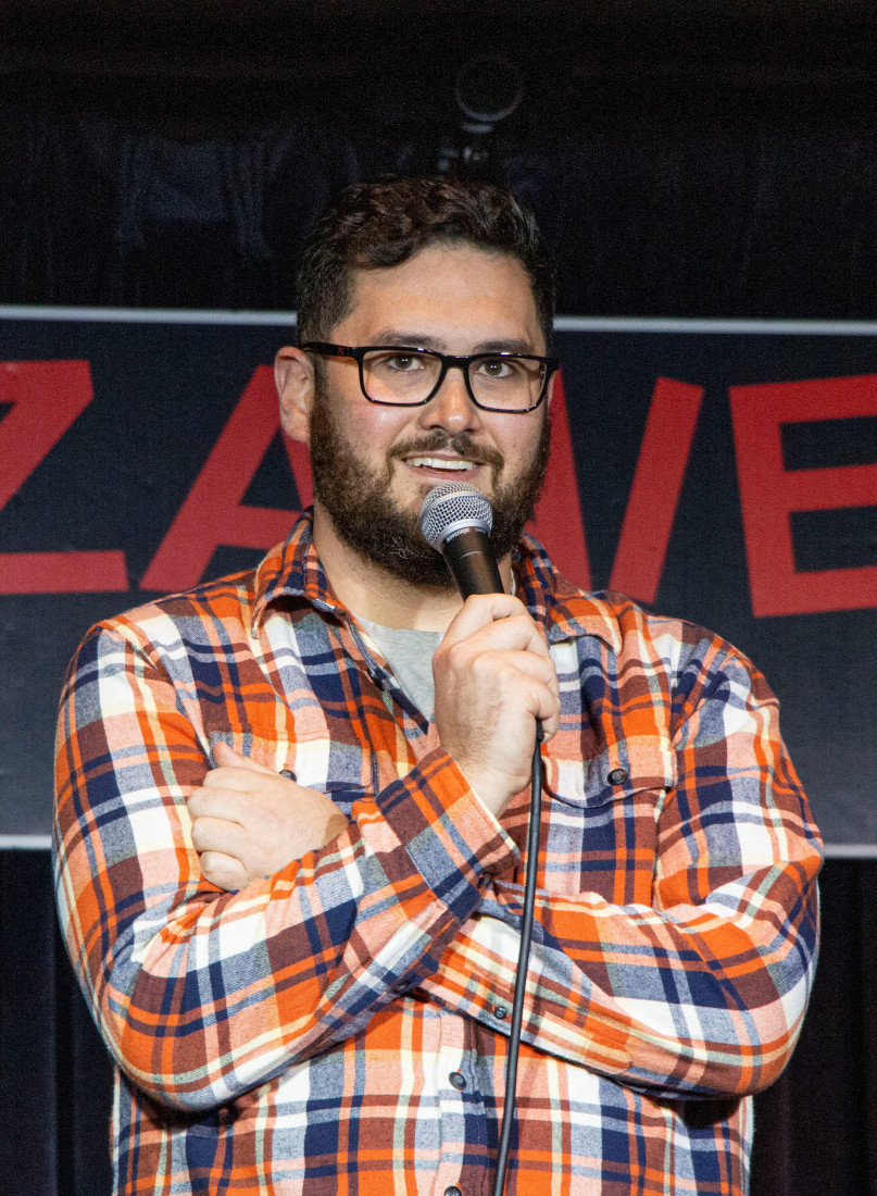 Hire Experienced Stand-up Comedian - Stand-Up Comedian in Chicago, Illinois