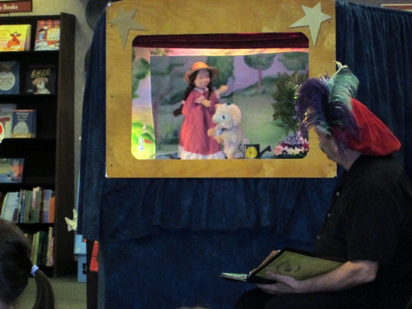 Hire Fairytale Puppets - Puppet Show in Lake Forest, California