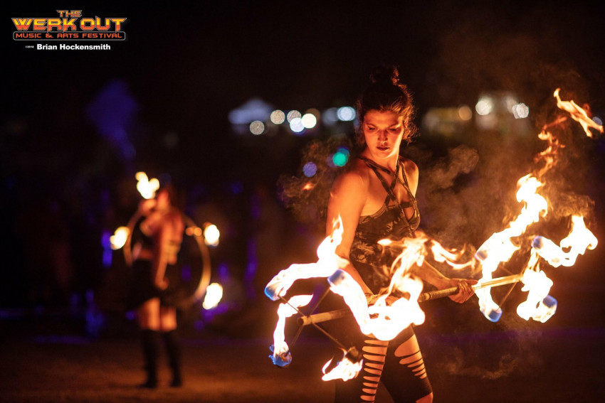 Hire Kinetic Kristen - Aerialist in Columbus, Ohio