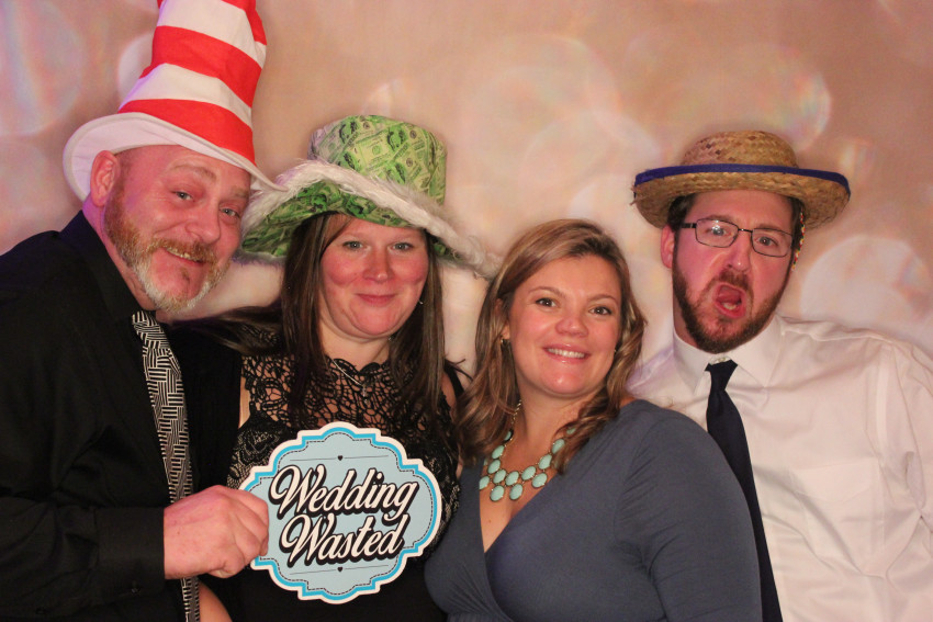Hire Funny Face Photo Booths - Photo Booths in Franklin, Massachusetts