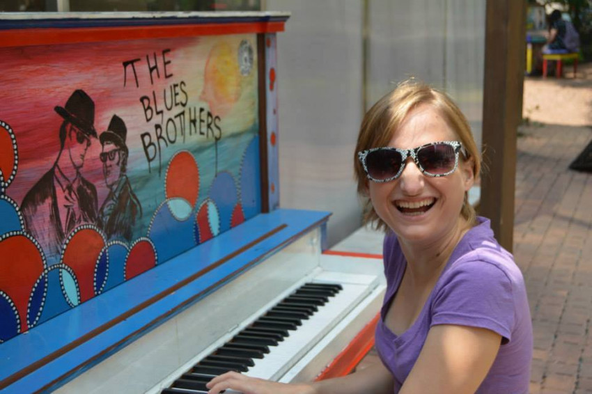 Hire Gail Gallagher - Pianist in Chicago, Illinois